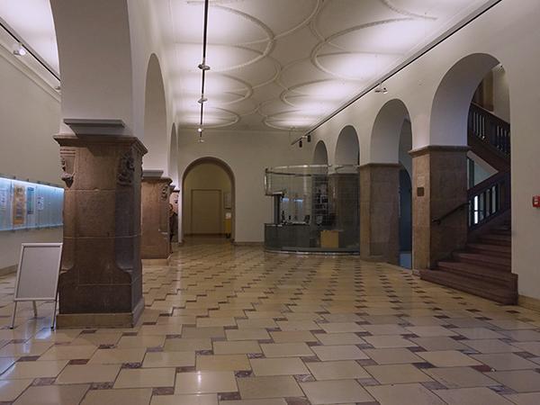 Pförtnerloge im Rathaus Neukölln | Architekturbüro Kohler